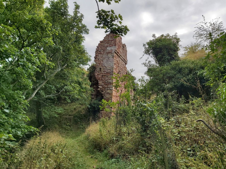 Innerwick Castle In Dunbar - Fabulous North
