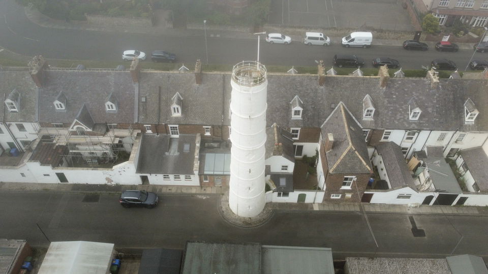 Bath Terrace Lighthouse in Blyth - Fabulous North