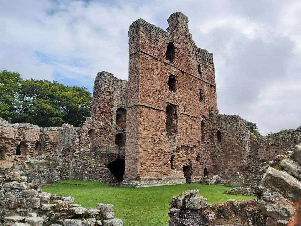 Norham Castle In Northumberland - Fabulous North