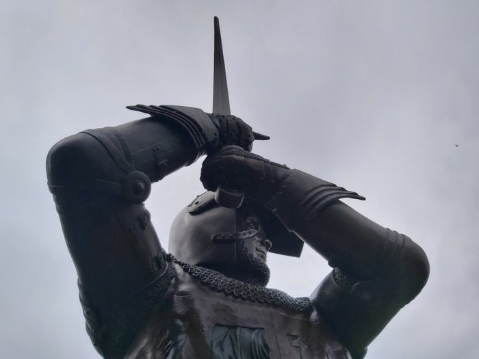 Harry Hotspur Statue in Alnwick - Fabulous North