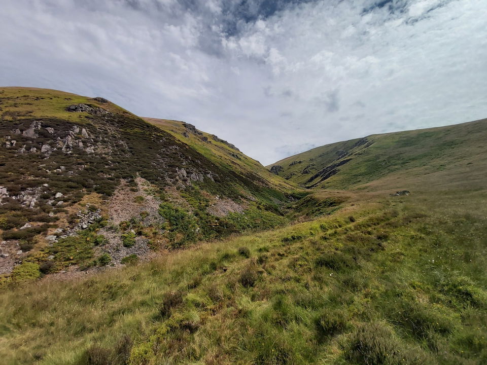 Hike To Hen Hole And Cheviot Summit in The Cheviots - Fabulous North