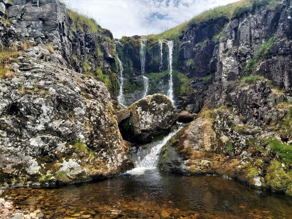 Hike To Hen Hole And Cheviot Summit in The Cheviots - Fabulous North