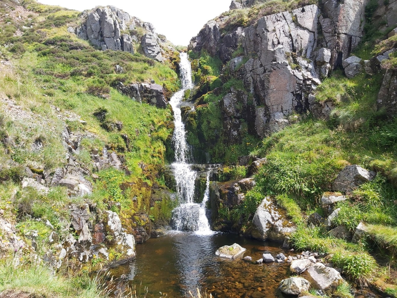 Hike To Hen Hole And Cheviot Summit in The Cheviots - Fabulous North