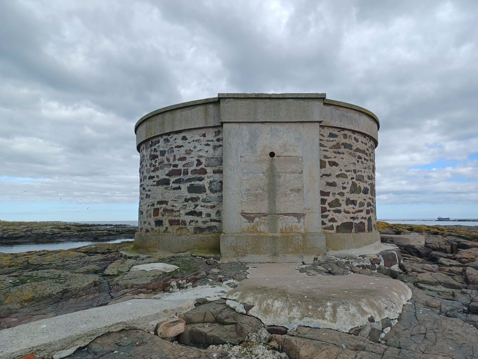 Longstone Lighthouse In Farne Islands - Fabulous North