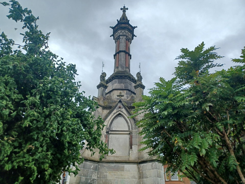 Earl of Galloway Monument In Newton Stewart - Fabulous North