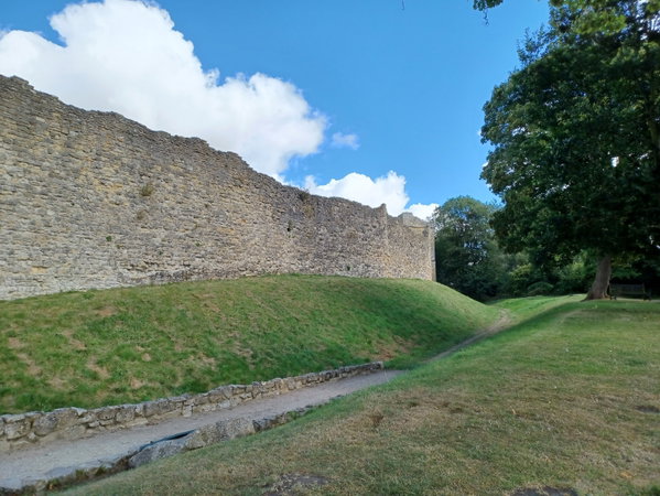 Pickering Castle In Pickering - Fabulous North