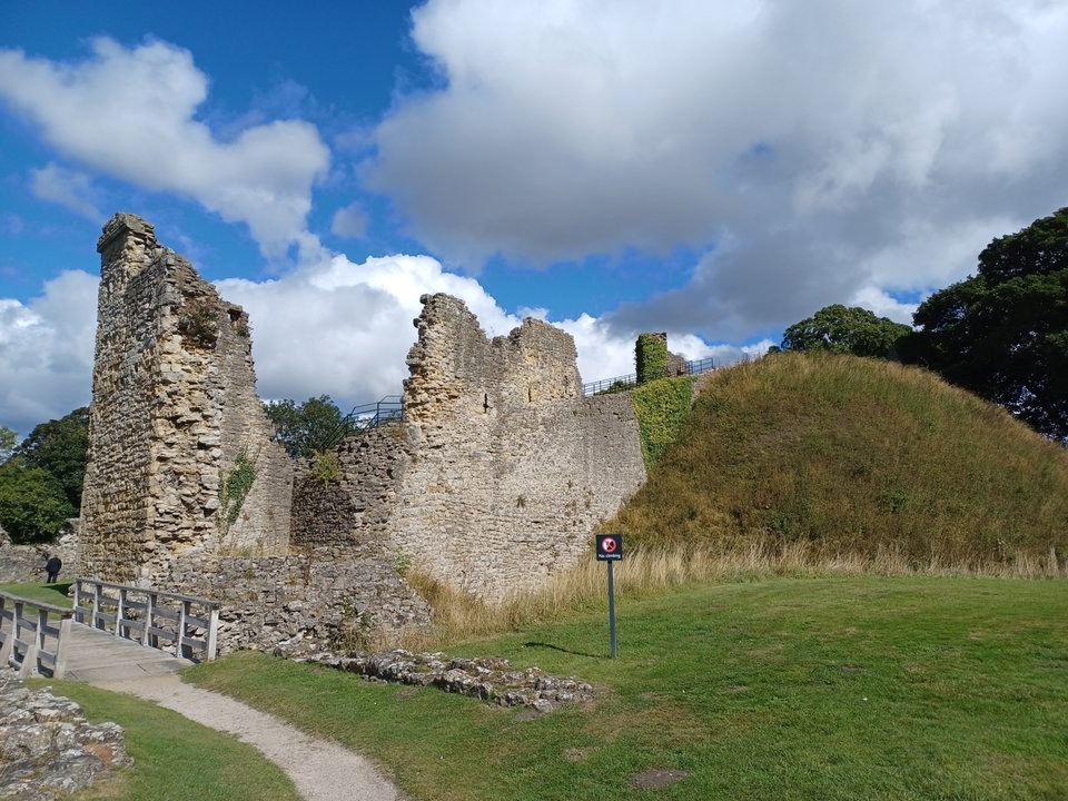 Pickering Castle In Pickering - Fabulous North