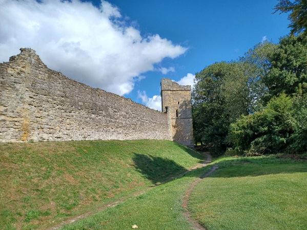 Pickering Castle In Pickering - Fabulous North