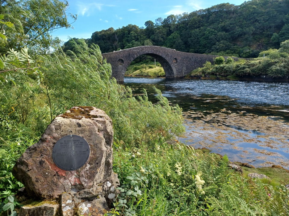 Clachan Bridge (Bridge Over The Atlantic) In Oban - Fabulous North
