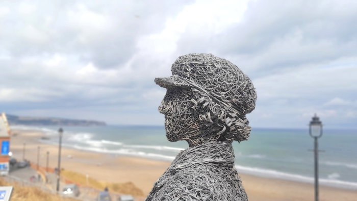 Skipper Dora Walker Statue In Whitby - Fabulous North