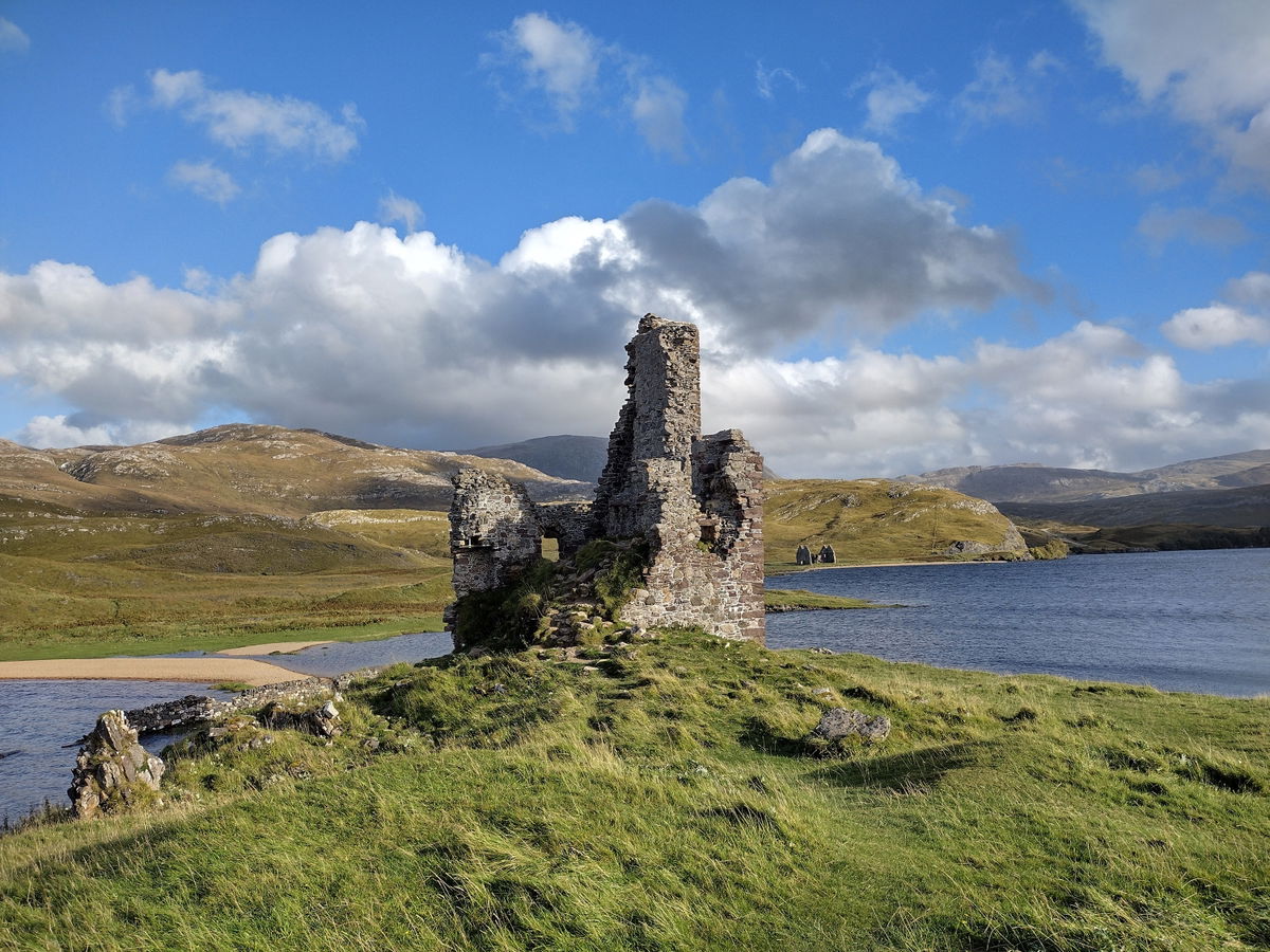 Ardvreck Castle In Lairg - Fabulous North