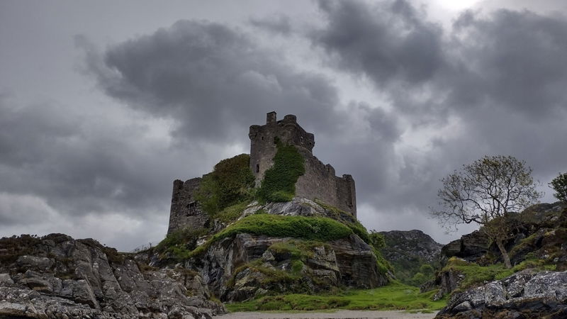Castle Tioram In Acharacle - Fabulous North