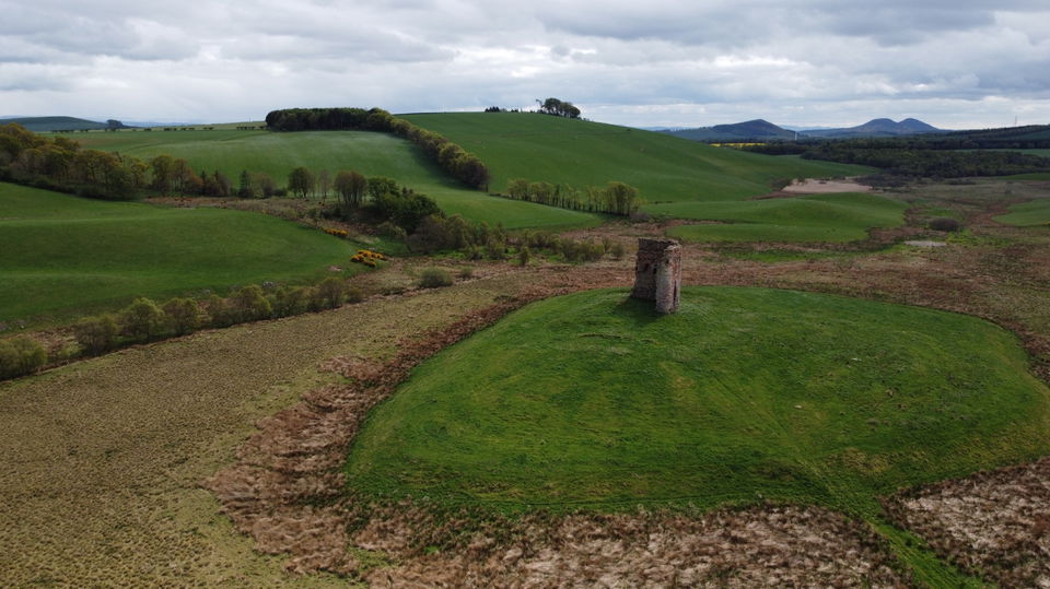 Corsbie Tower In Gordon - Fabulous North