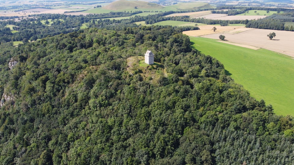 Fatlips Castle in Jedburgh - Fabulous North