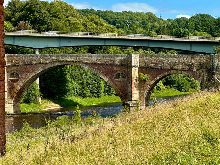 Drygrange Old Bridge In Melrose - Fabulous North