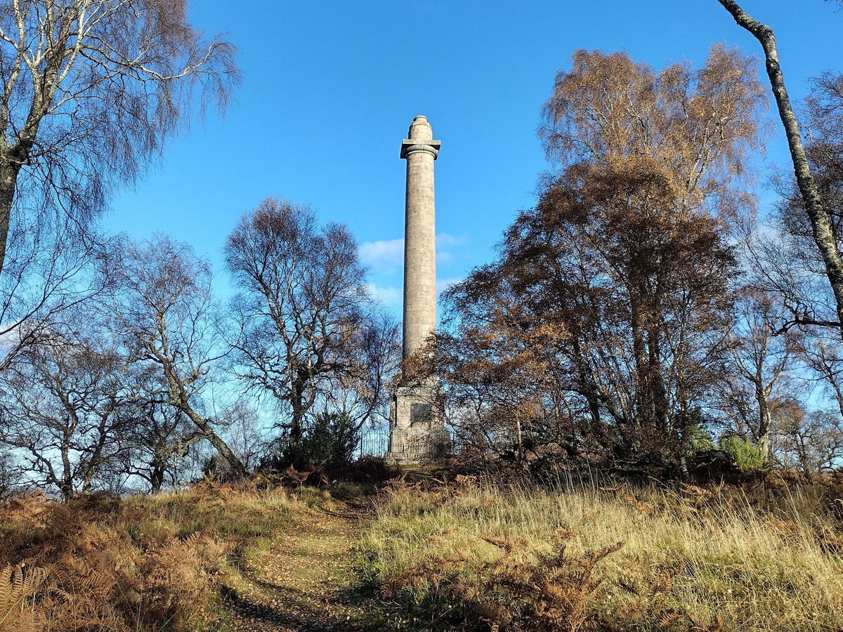 Duke Of Gordon Monument In Aviemore - Fabulous North