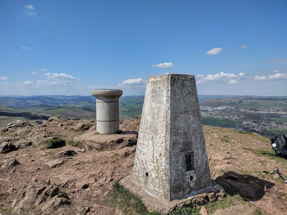 Eildon Mid Hill Trig Point In Melrose - Fabulous North