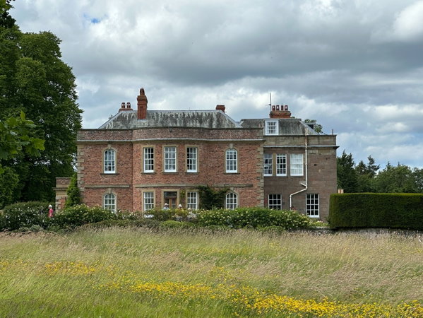 Fallodon Hall In Alnwick - Fabulous North