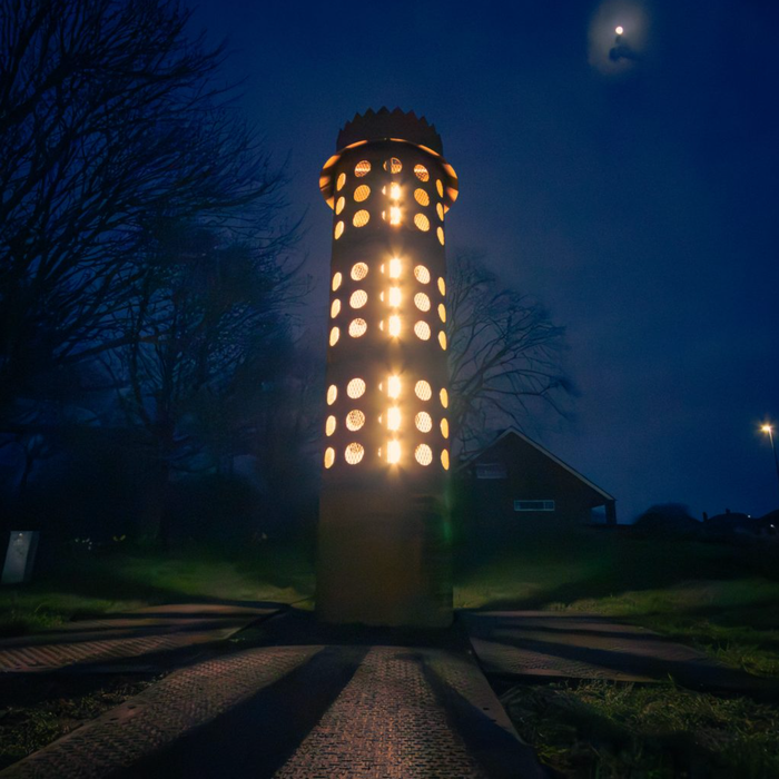 Geordie Lamp In Killingworth - Fabulous North