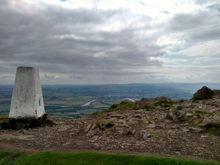 Dumyat Trig Point In Stirling - Fabulous North