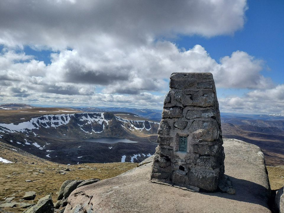 Lochnagar Trig Point In Ballater - Fabulous North
