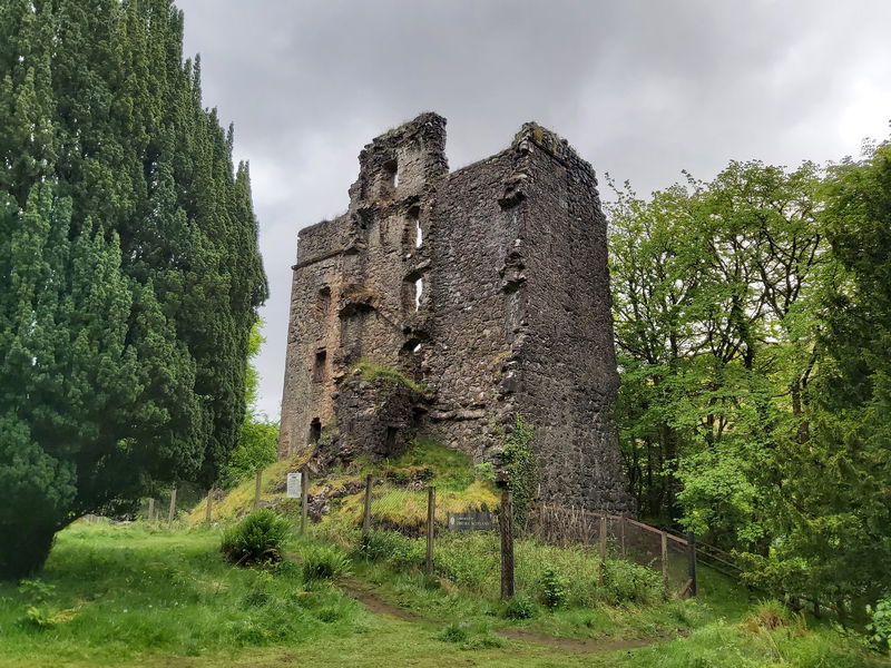 Invergarry Castle In Invergarry - Fabulous North