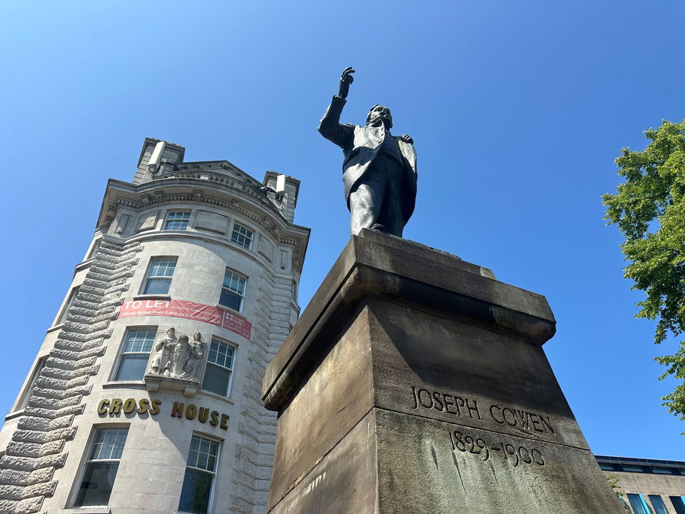 Joseph Cowan Memorial Statue In Newcastle City Centre - Fabulous North