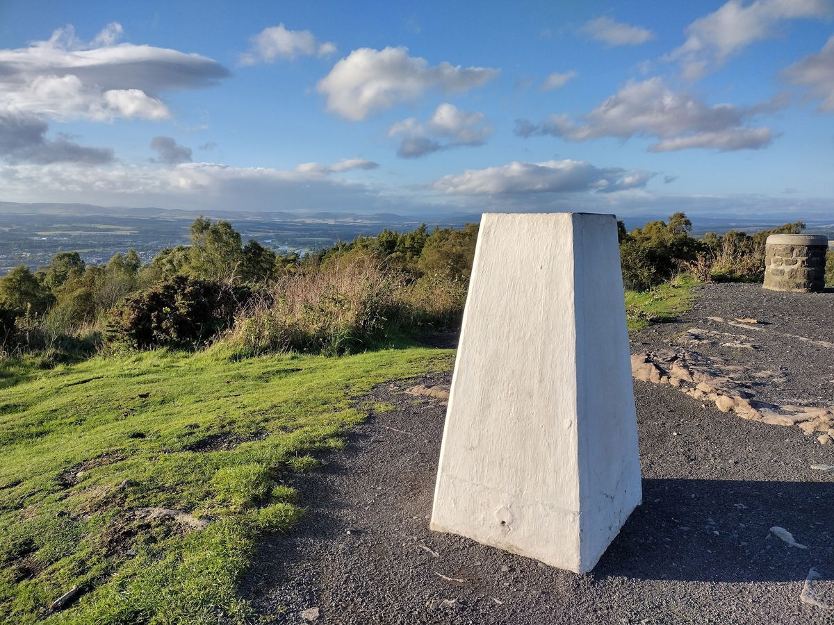 Kinnoull Hill Trig Point In Perth - Fabulous North