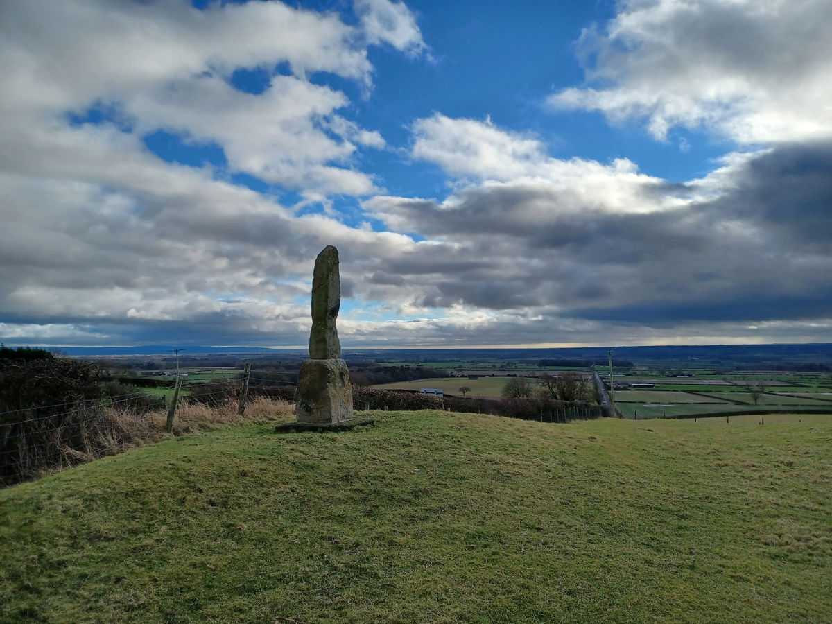 Legs Cross In Darlington - Fabulous North
