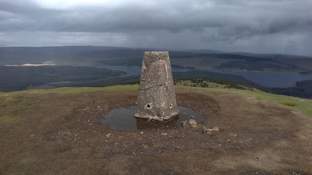 Meikle Bin Trig Point In Milngavie - Fabulous North