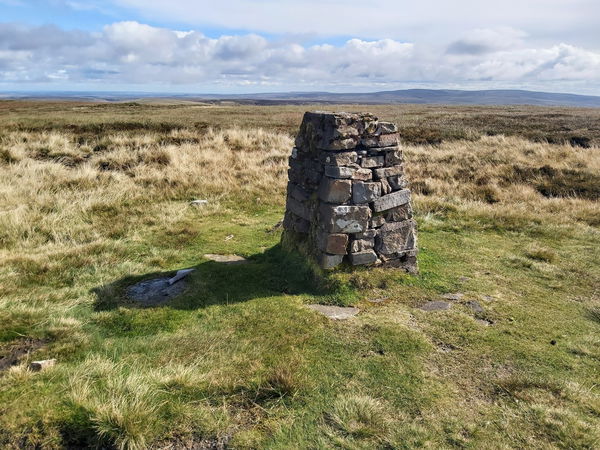 Nine Standards In Kirkby Stephen - Fabulous North