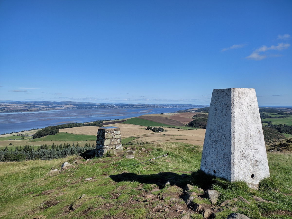 Normans Law Trig Point In Fife - Fabulous North