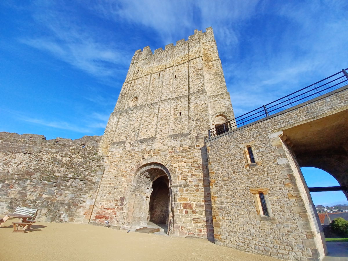 Richmond Castle In Richmond - Fabulous North