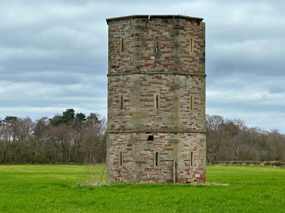 Rickerby Park Tower In Carlisle - Fabulous North