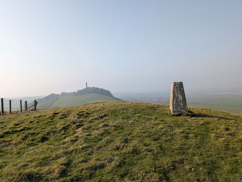 Skid Hill Trig Point In East Lothian - Fabulous North