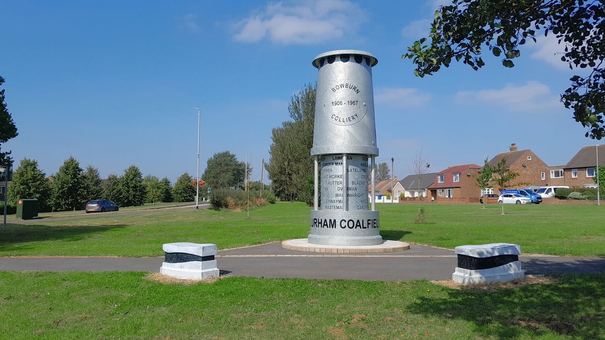 The People's Lamp In Bowburn Durham - Fabulous North