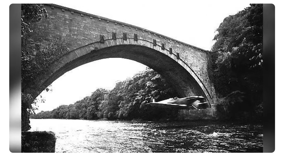 Winston Bridge Spitfire In Barnard Castle - Fabulous North