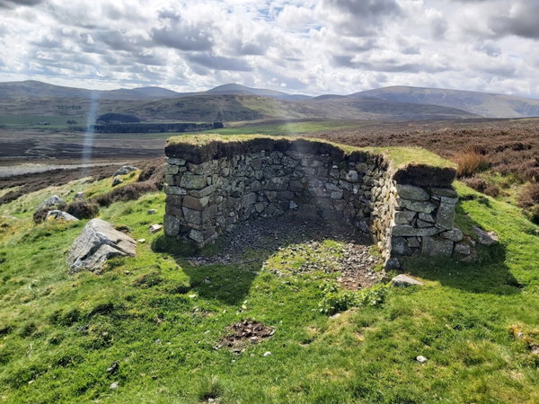 Walk To Yeavering Bell And Newton Tors In The Cheviots - Fabulous North