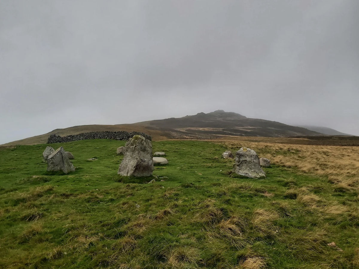 Dunmoor Hill And Cunyan Crags Hike In The Cheviots - Fabulous North
